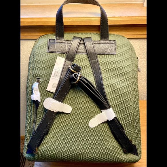 Elliott Lucca | Bags | Nwtelliott Lucca Olvera Convertible Backpack ...